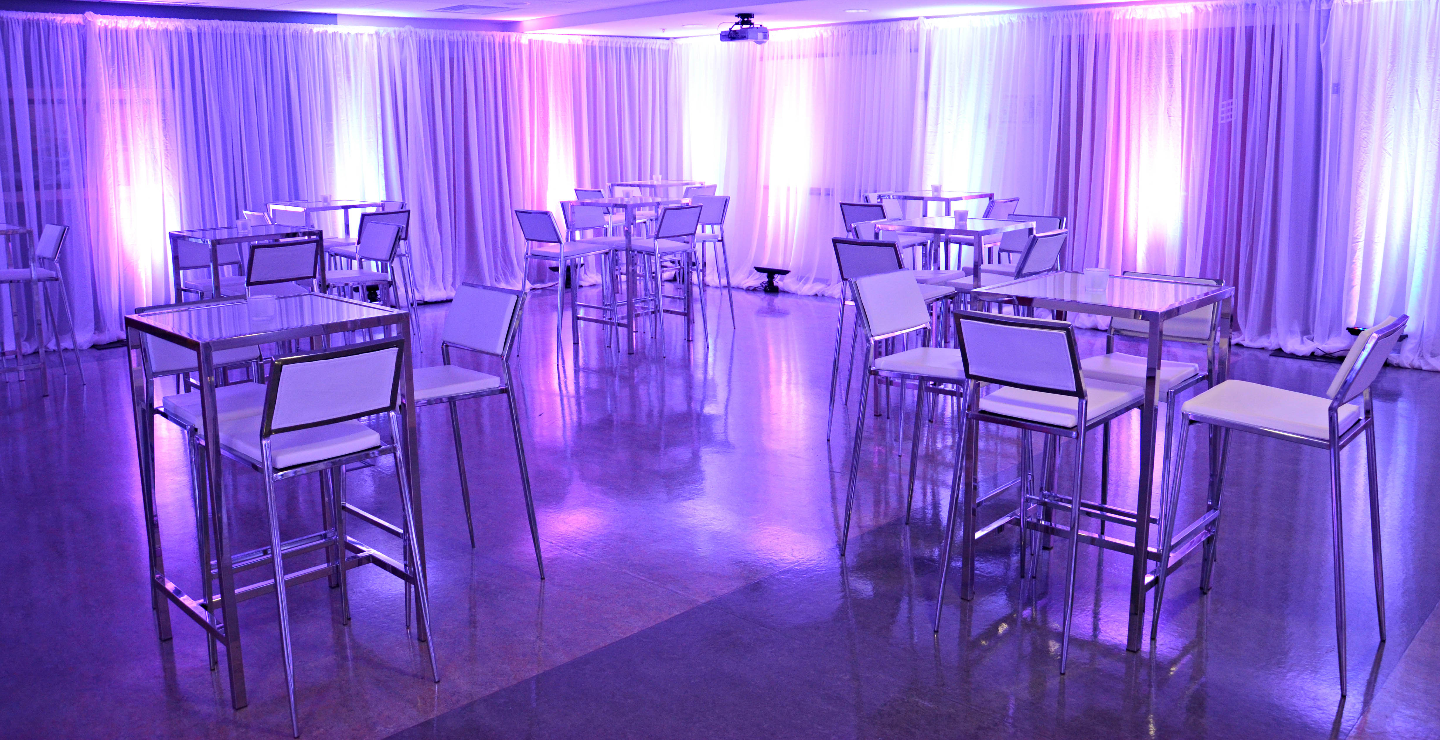 Tonic cruiser table - Stainless and white | DX