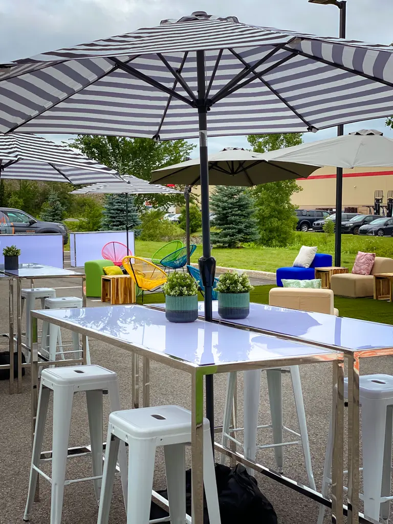 Table Commune Tonic Blanc Loft Fidji Gazon | DX